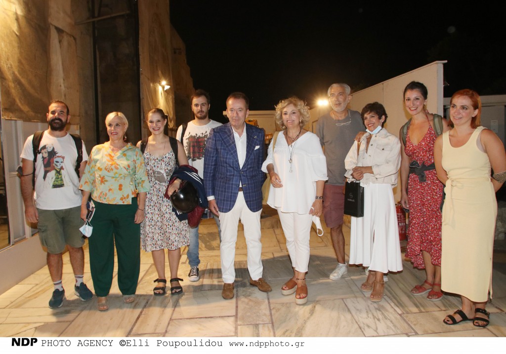 Θερμό Χειροκρότημα Στο Ηρώδειο Για Την Παράσταση Του Θεσσαλικού Θεάτρου ...